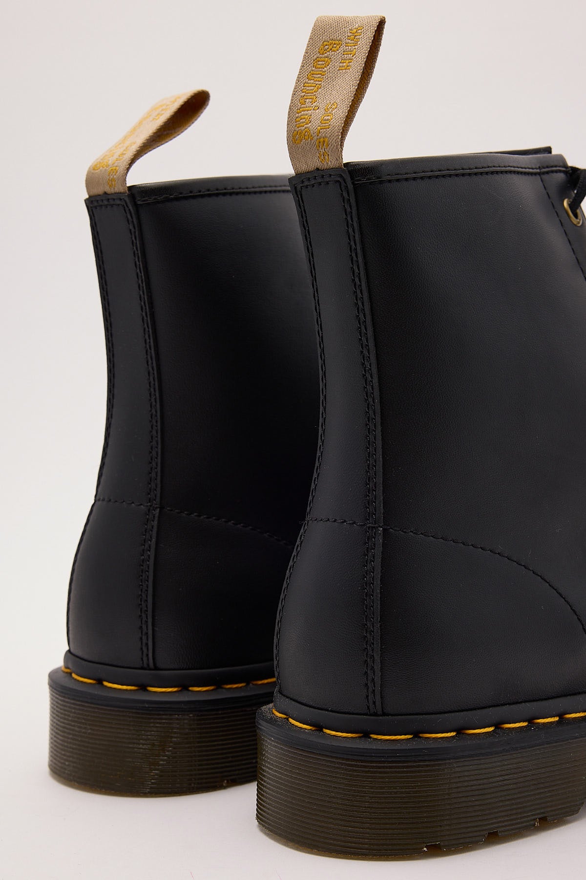 Boots – Universal Store