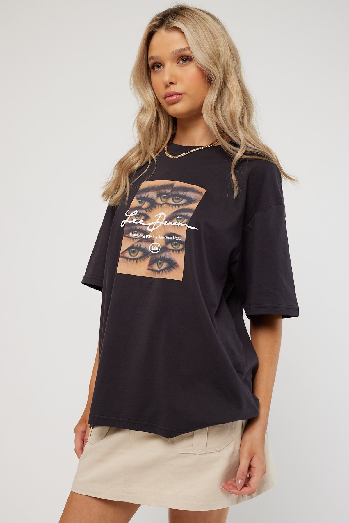 Lee – Universal Store