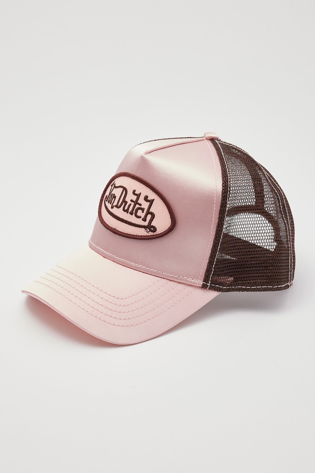 Von Dutch – Universal Store