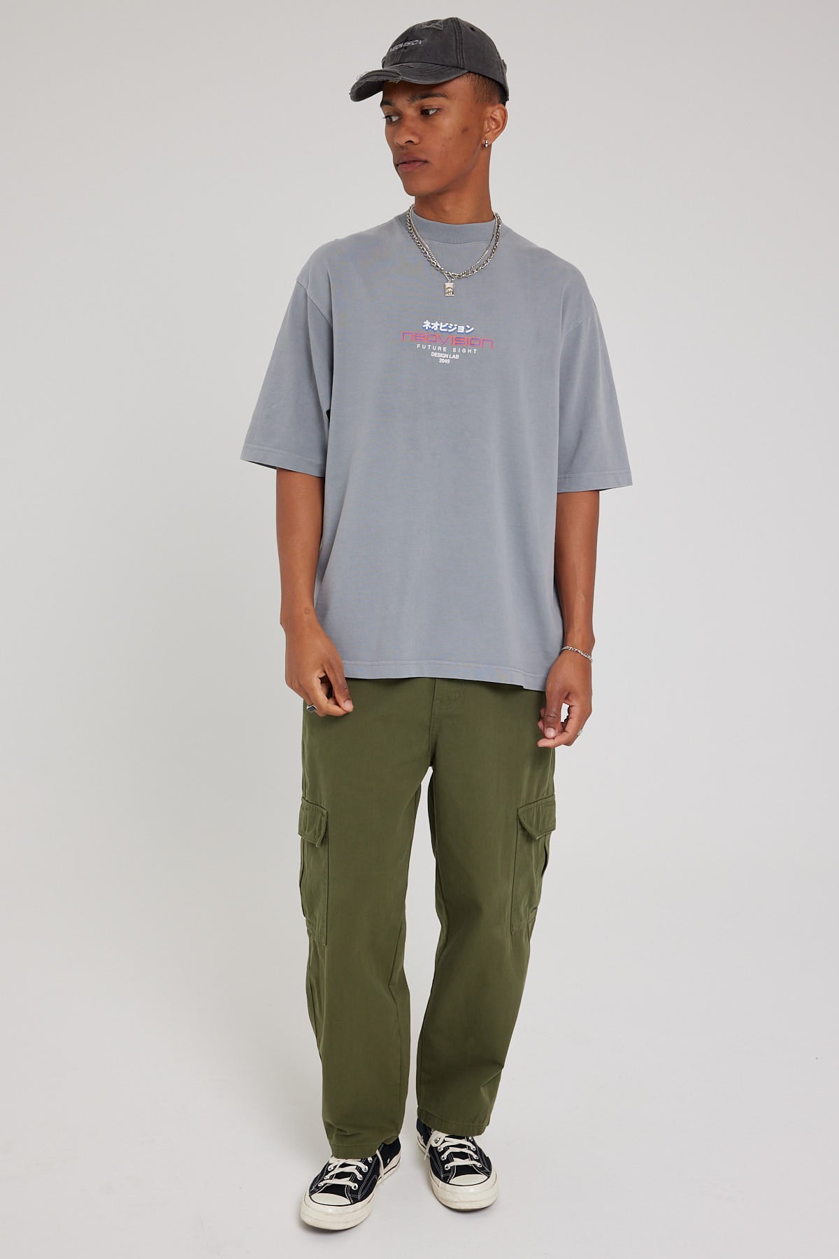 Men's Graphic Tees | Oversized & Boxy-Fit T-Shirts – Universal Store