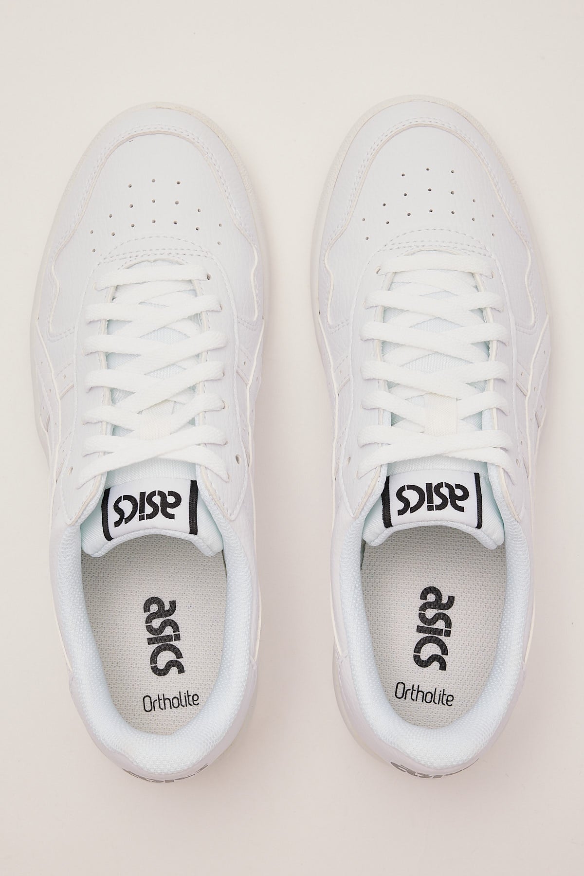 Asics – Universal Store