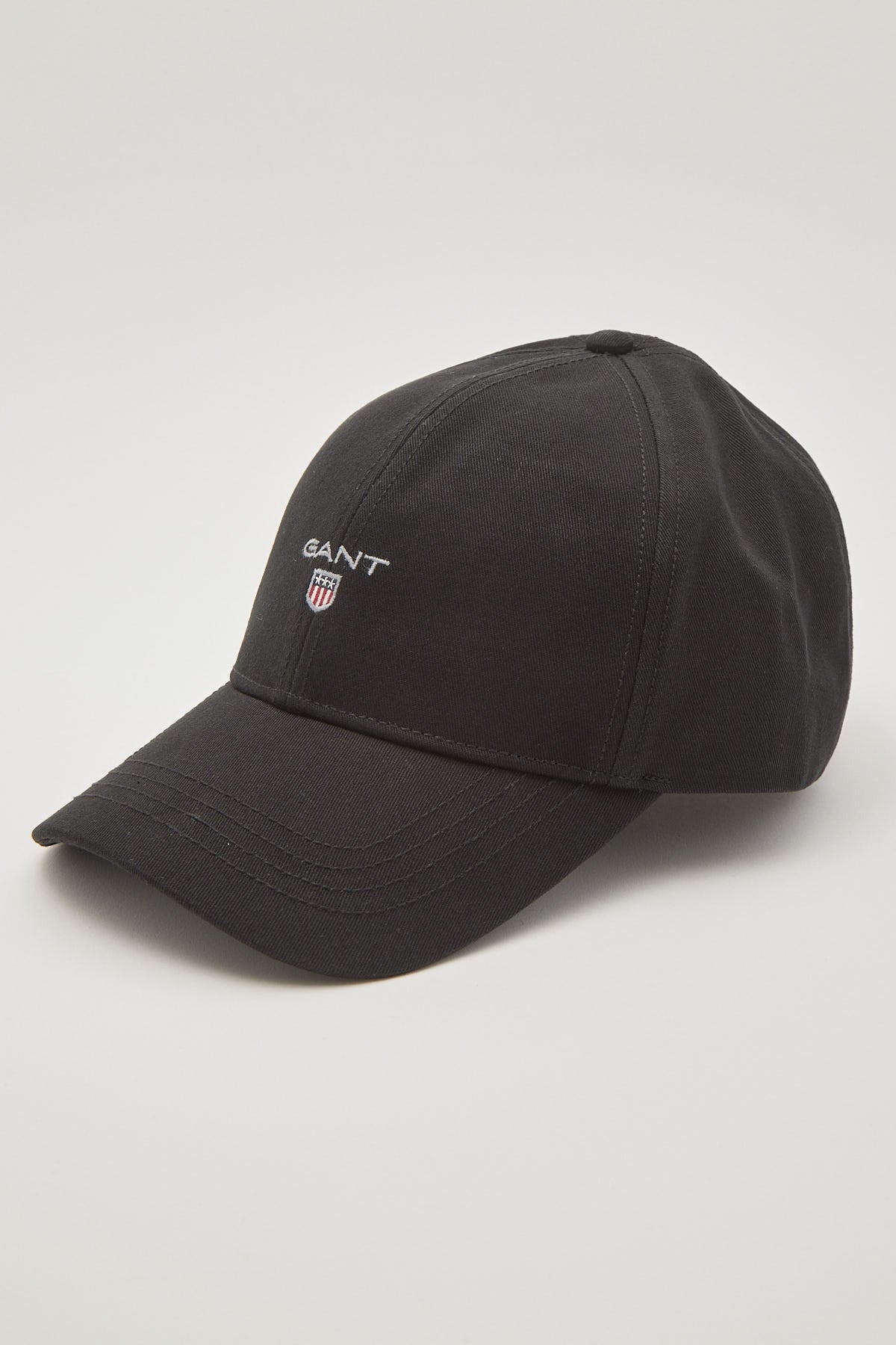 Gant – Universal Store