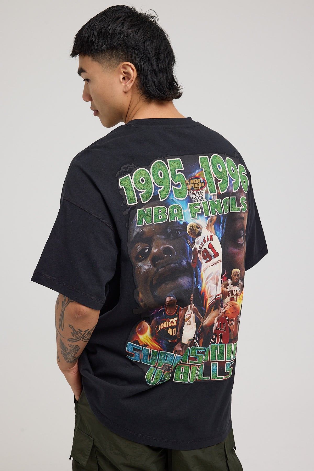 Mitchell & Ness – Universal Store