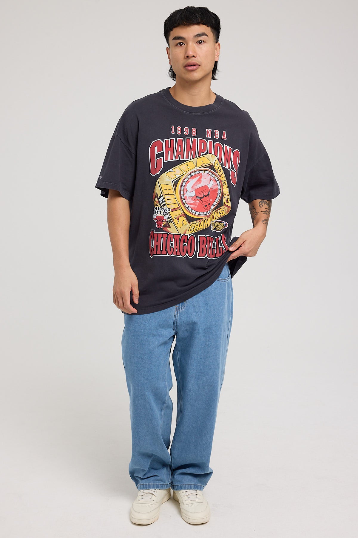 Mitchell & Ness – Universal Store