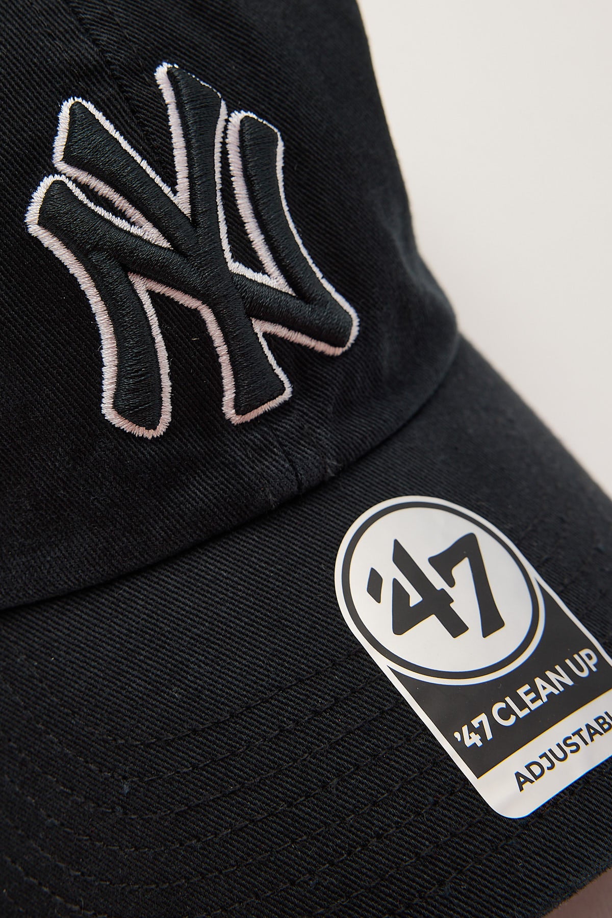 Women’s Hats - Women's Hats | Caps, Bucket Hats, Beach Hats – Universal ...