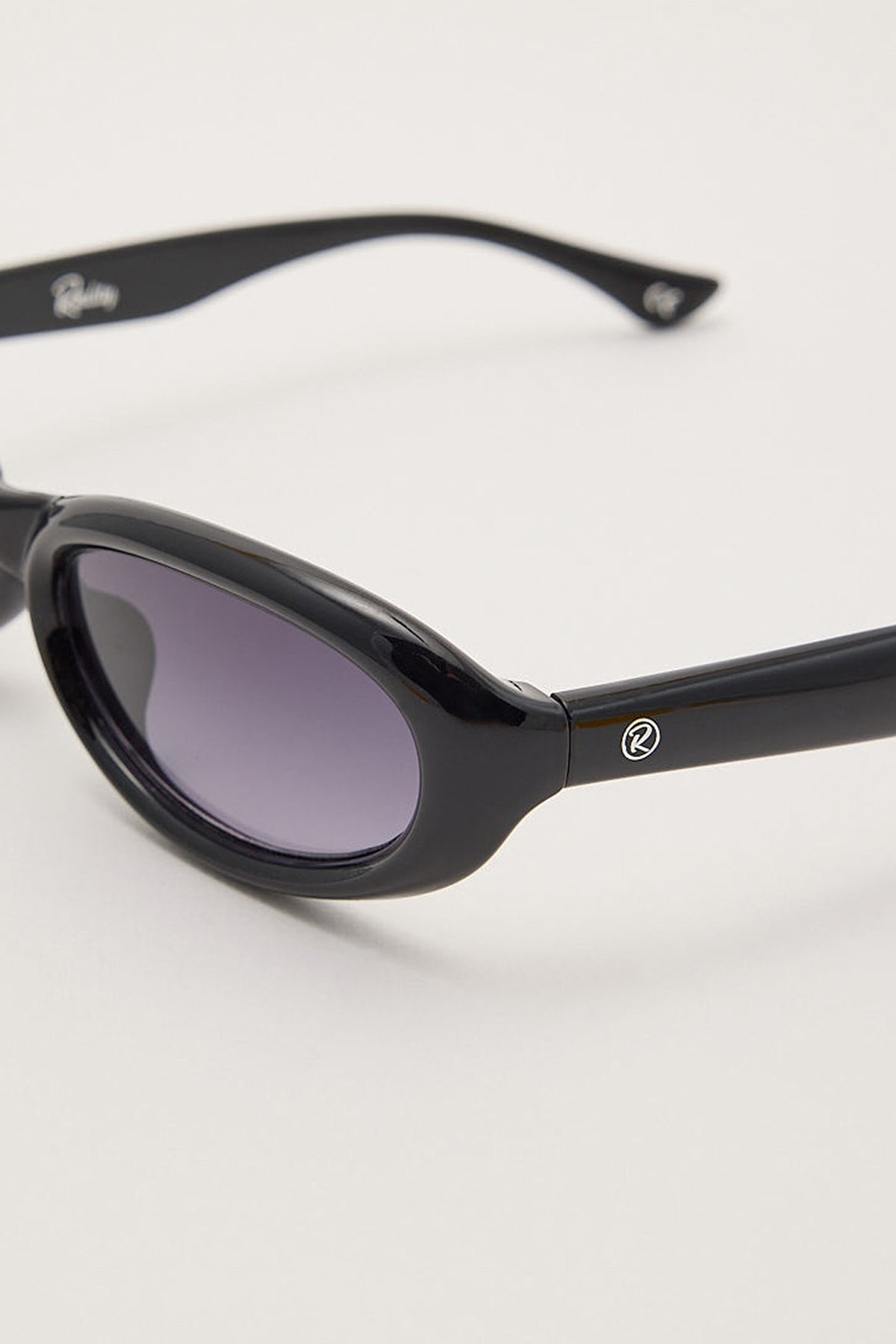Women's Sunglasses & Glasses – Universal Store