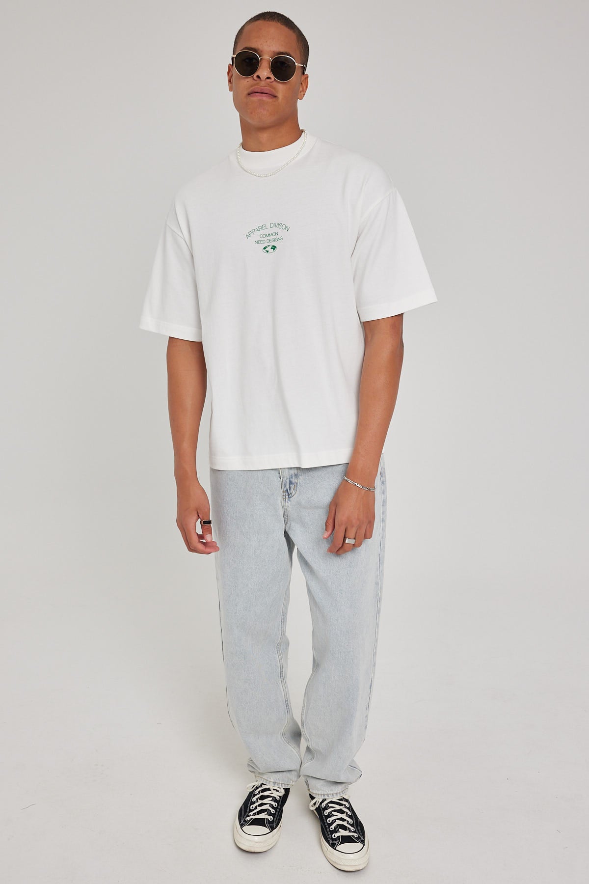 Men's Sale T-Shirts | Graphic, Boxy, Basic – Universal Store