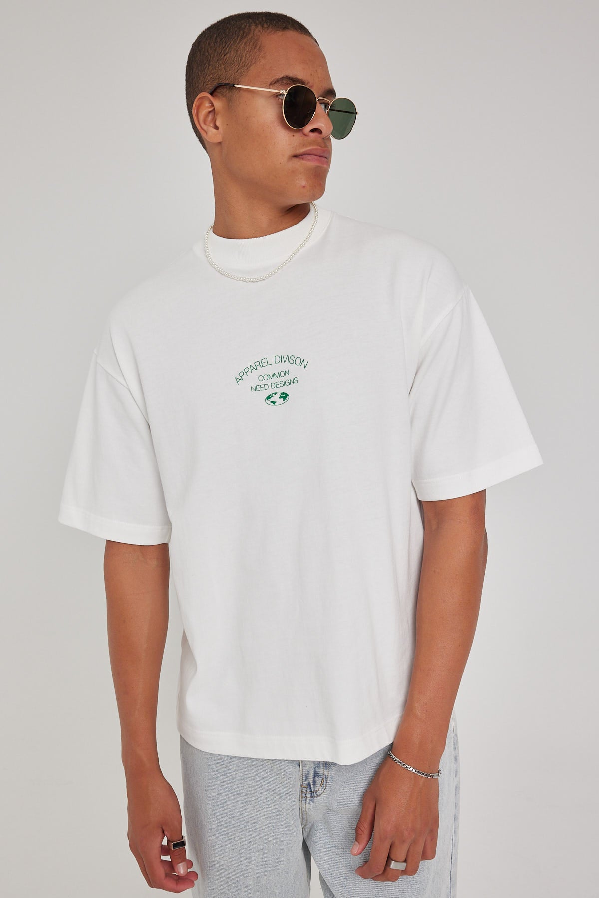 Men's Sale T-Shirts | Graphic, Boxy, Basic – Universal Store