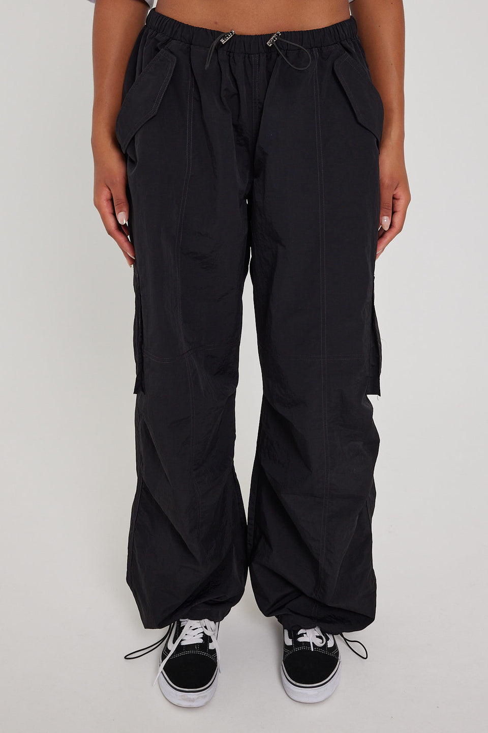 Neovision Distorted Dimension Parachute Pant Black – Universal Store