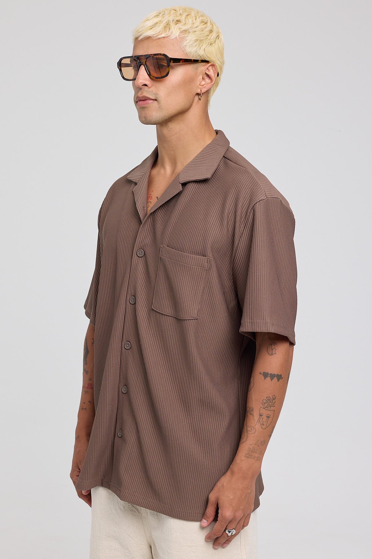 Shop For Common Need Shirts – Universal Store