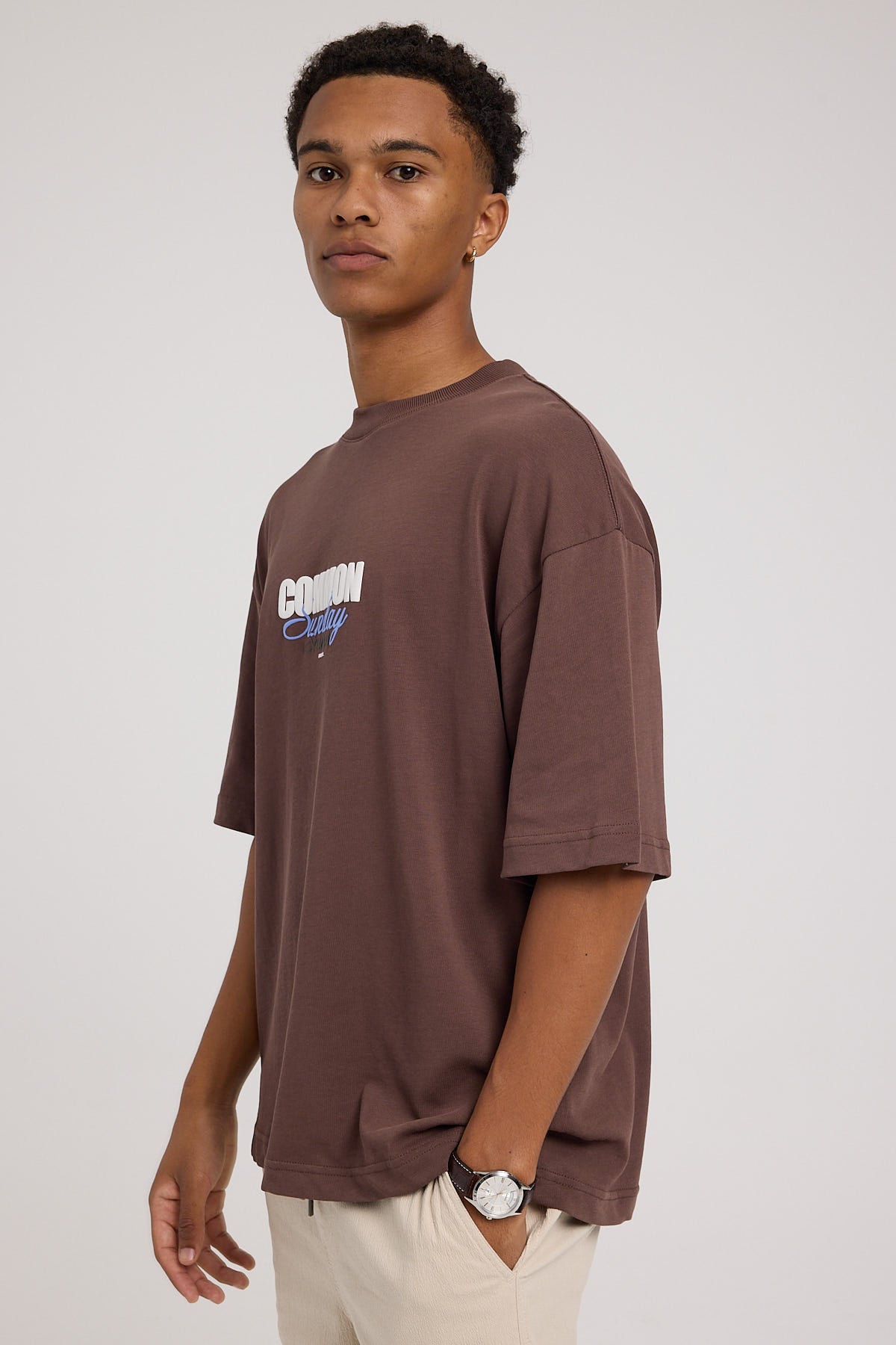 Men's Graphic Tees | Oversized & Boxy-Fit T-Shirts – Universal Store