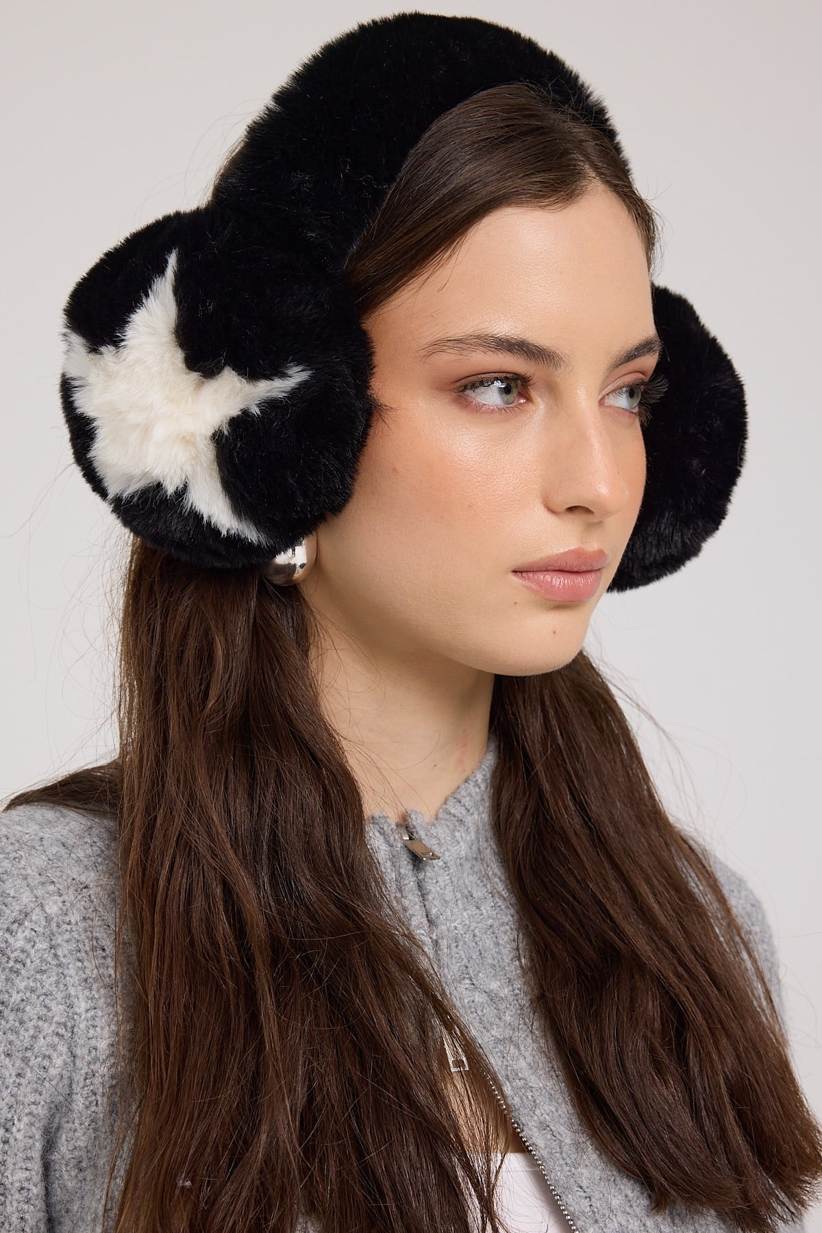 Token Antarctic Ear Muffs Beige – Universal Store