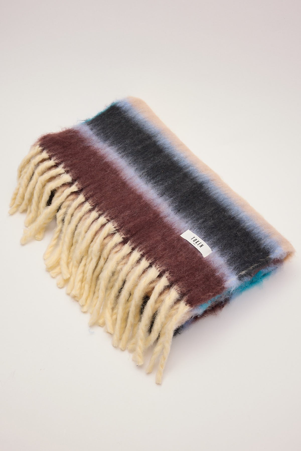 Women's Scarves – Universal Store