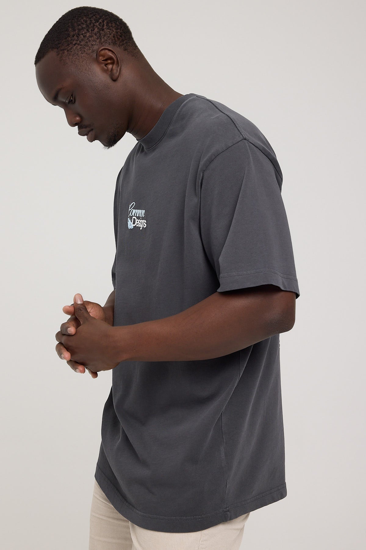 Men's Graphic Tees | Oversized & Boxy-Fit T-Shirts – Universal Store