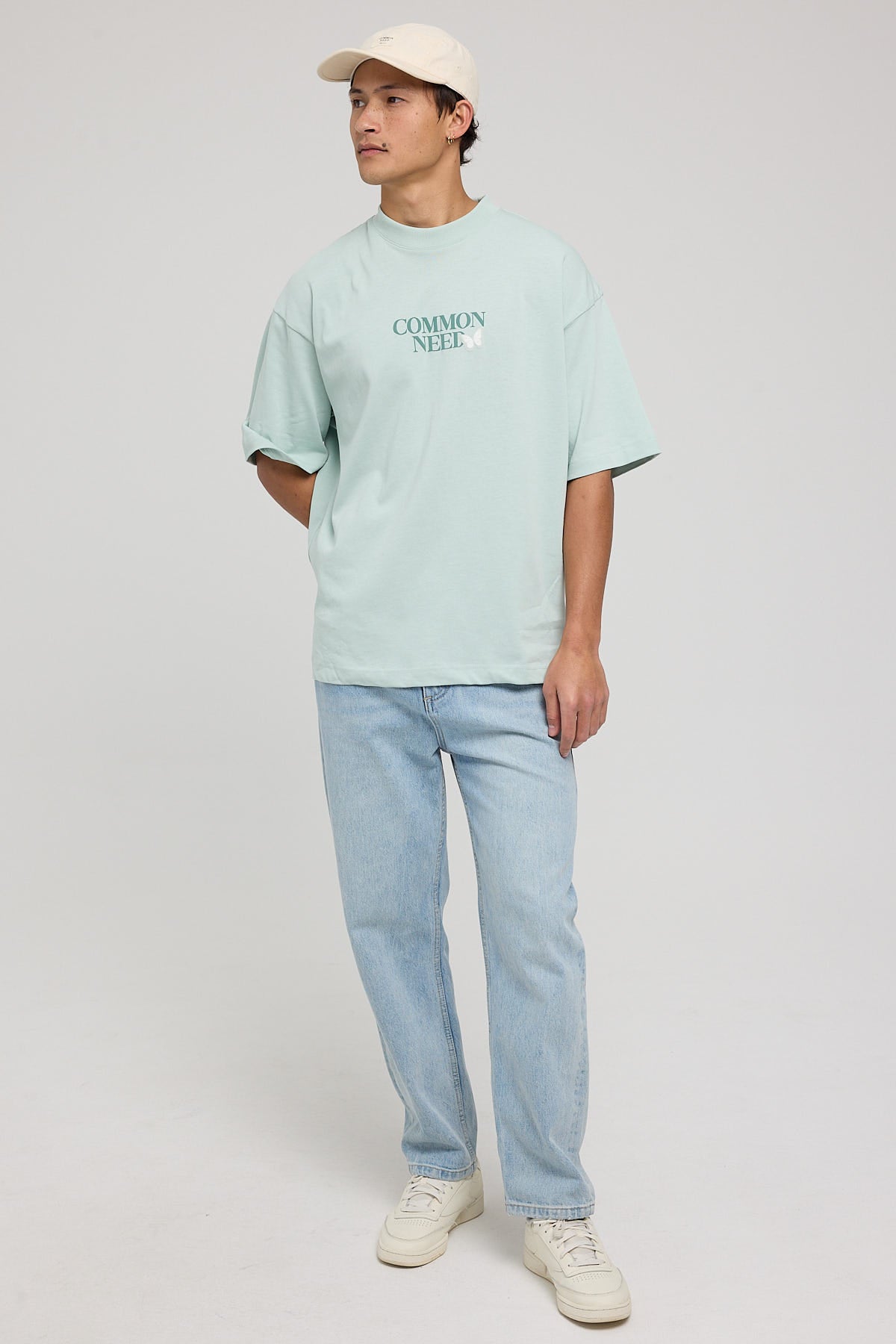 Men's T-Shirts | Graphic, Basic & Oversized Tees – Universal Store