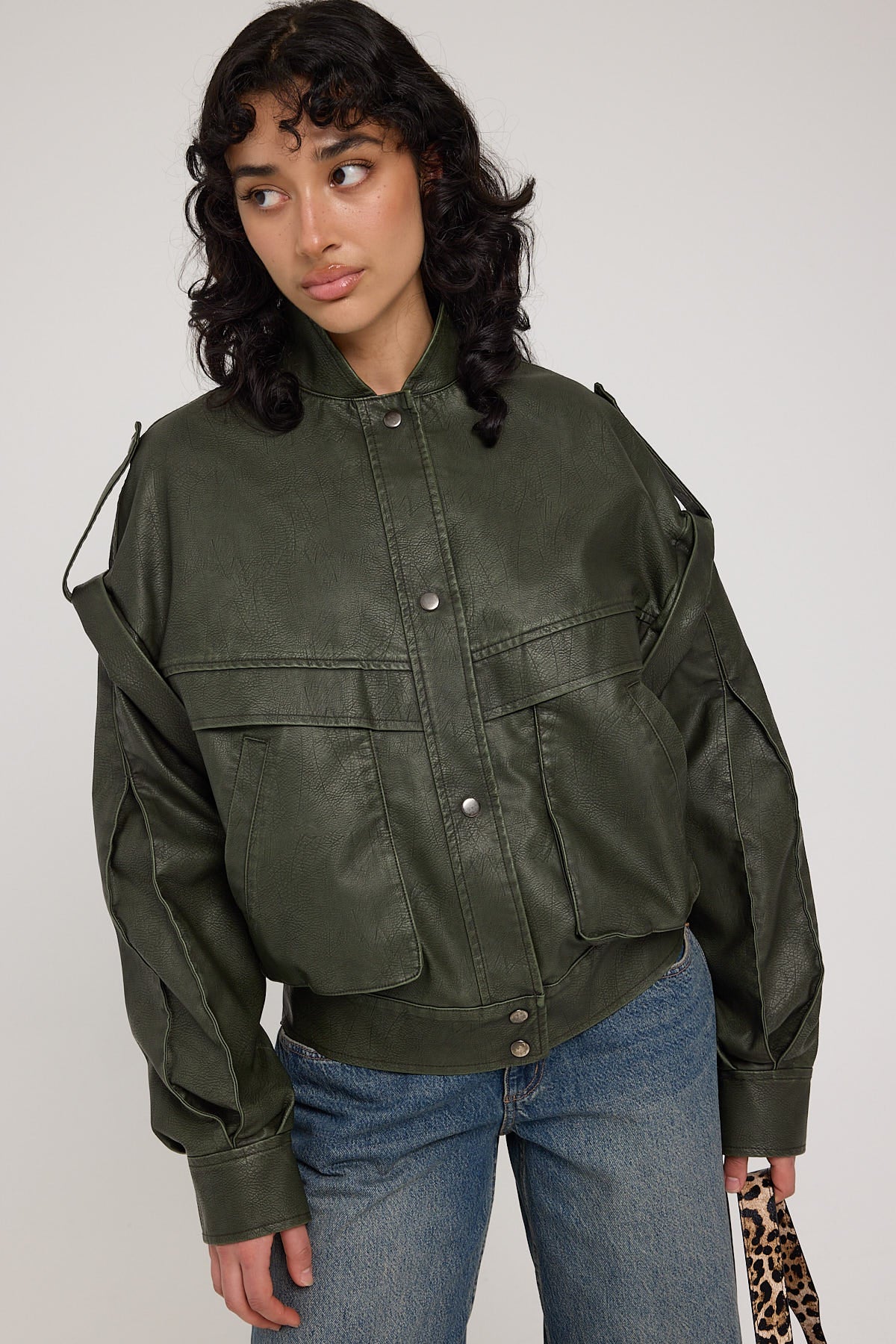 Lioness Fashion | Women's Clothing – Universal Store