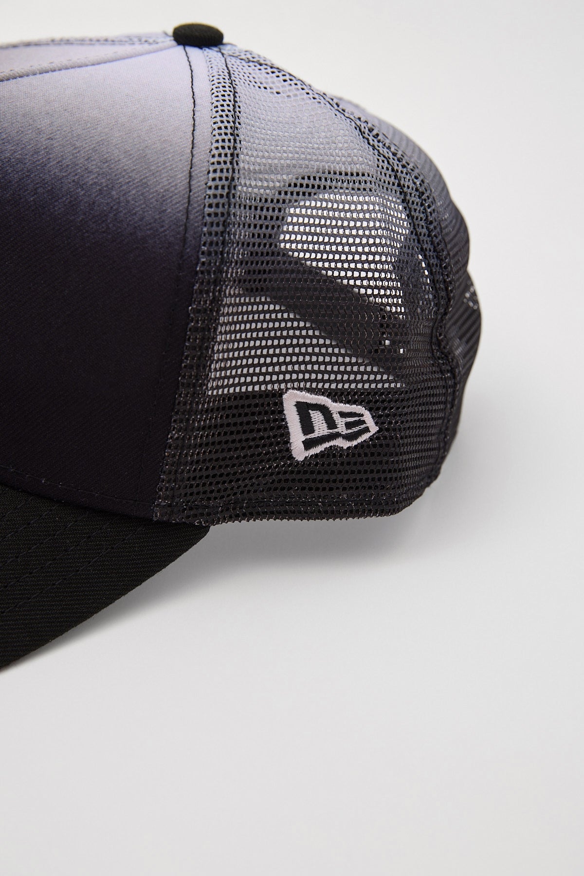 Men's Trucker Caps – Universal Store
