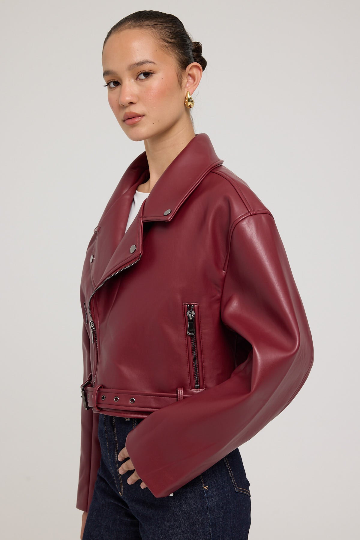 Lioness Fashion | Women's Clothing – Universal Store