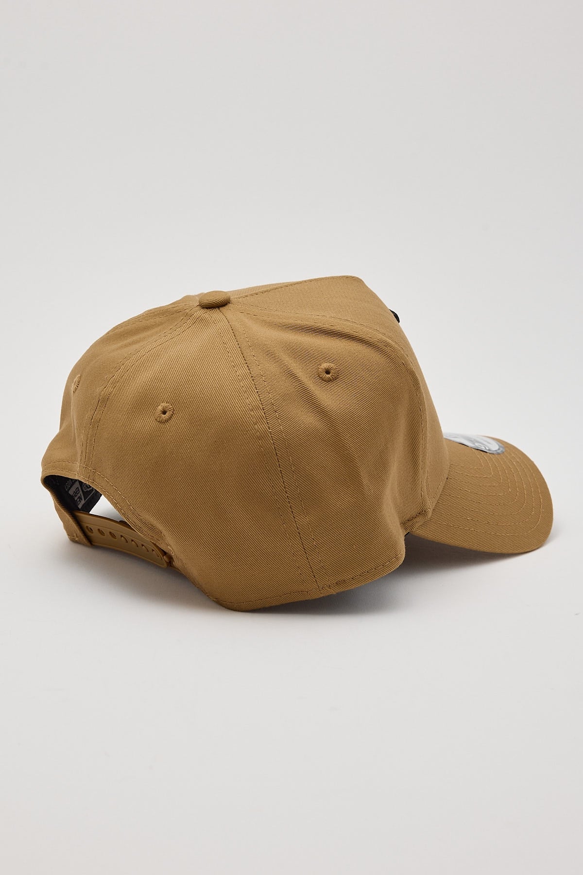 Women’s Hats - Women's Hats | Caps, Bucket Hats, Beach Hats – Universal ...