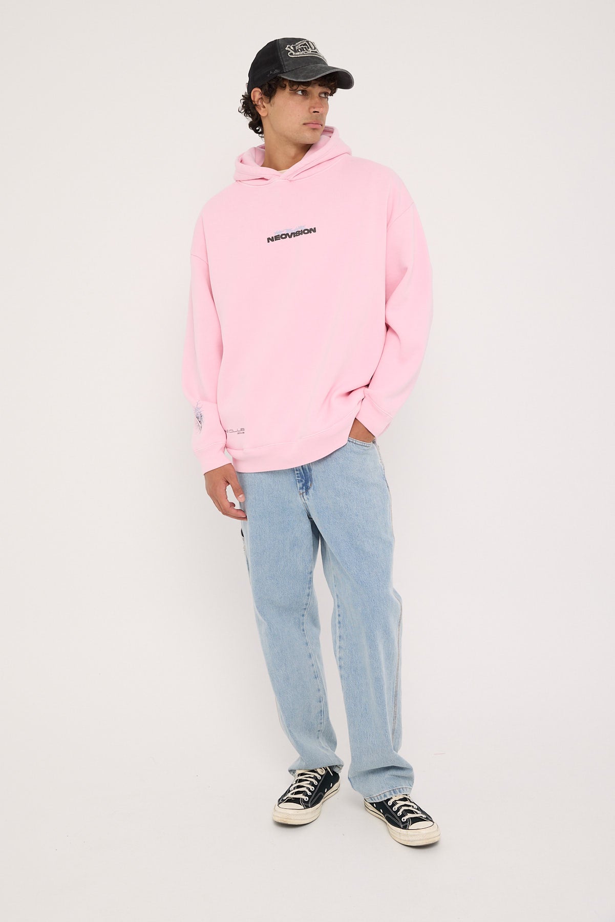 Neovision Hoodies – Universal Store