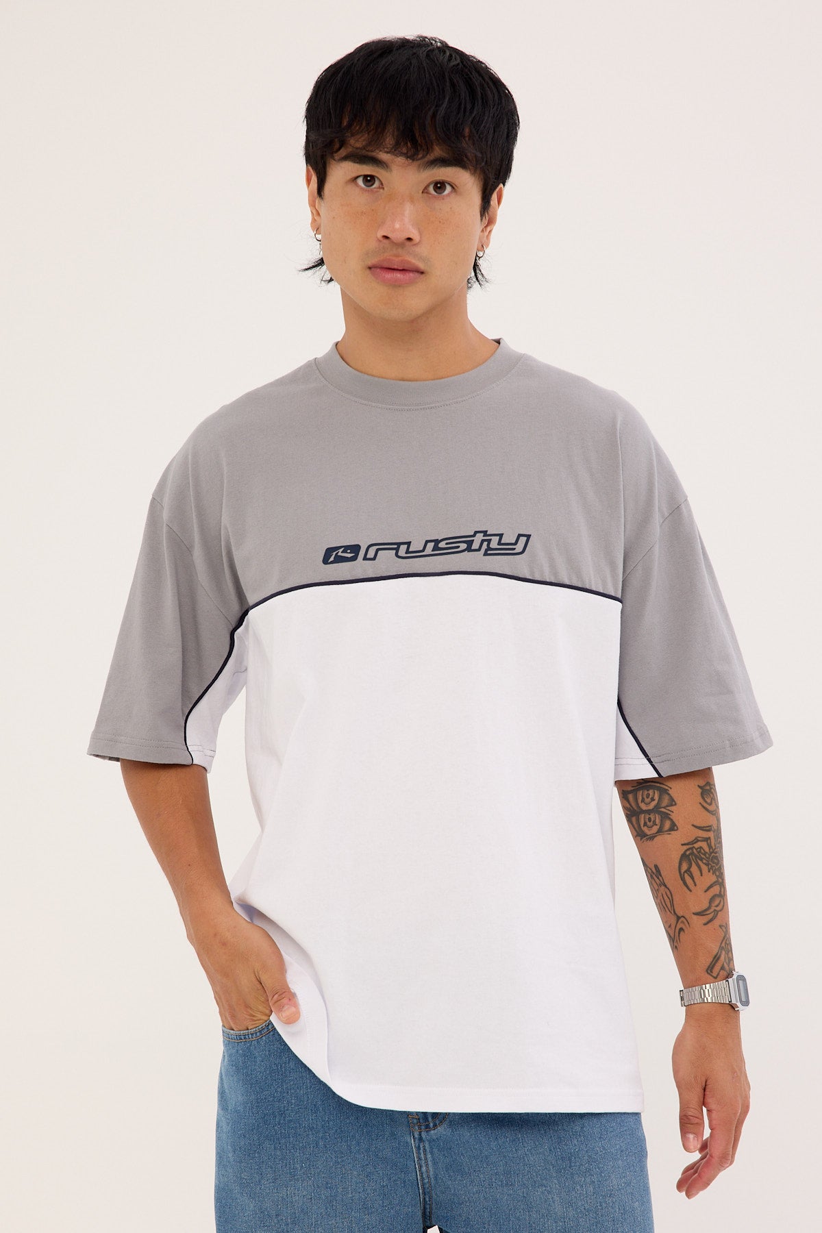 Rusty Infinity Tee White – Universal Store
