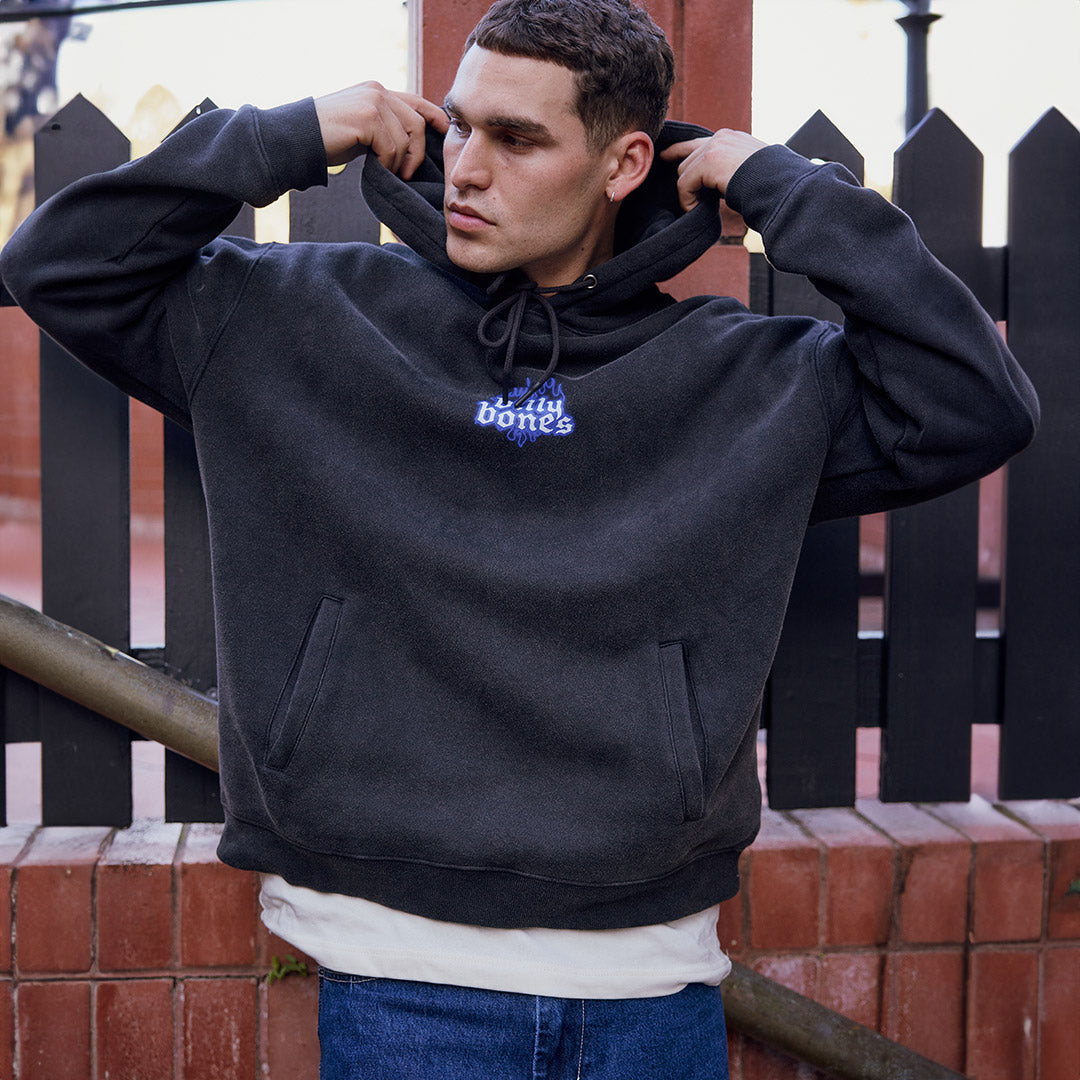 Universal Store | Men's & Women's Clothing Online